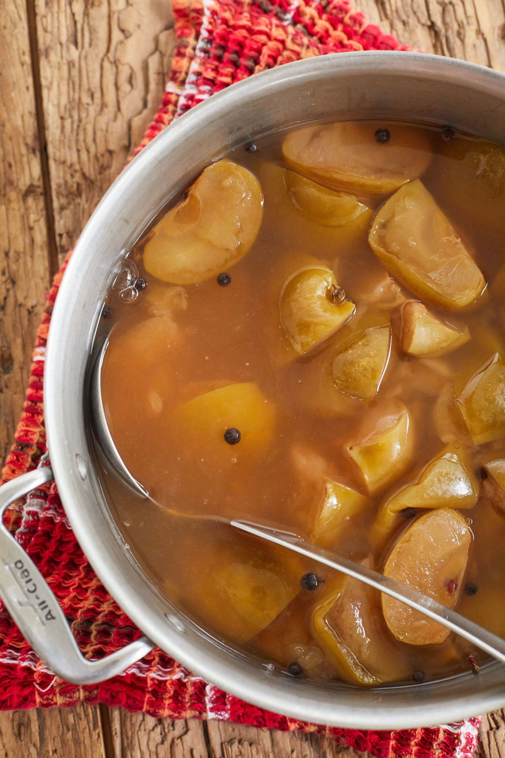 Warm & Delicious Homemade Apple Cider | Bigger Bolder Baking
